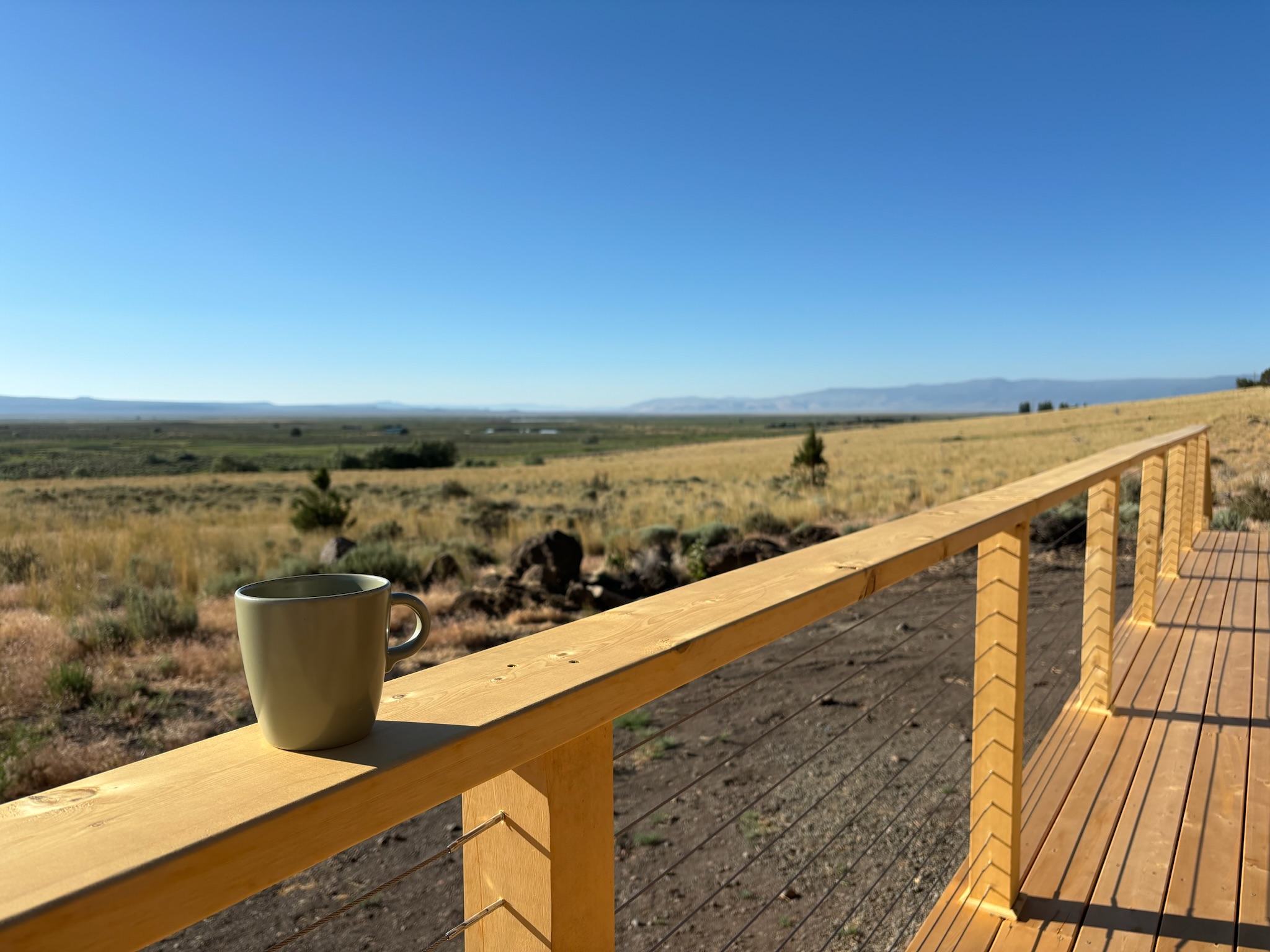 Summer Lake lodging vacation rental – Oregon Outback – Stargaze Inn is ...